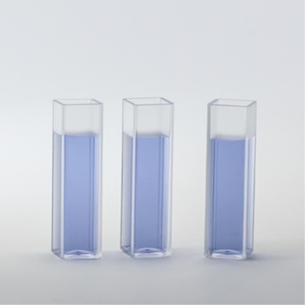 Macro Cuvette PS 4 Clear Sides | CEL4502 | BRAND | SLS
